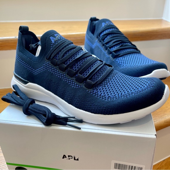 APL | Shoes | Nwt Apl Techloom Breeze Running Shoe In Midnight Cobalt ...